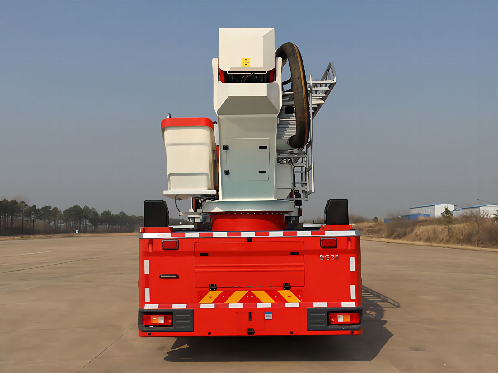 Wholesale Volvo Aerial Elevated 32m 35m Platform Fire Truck in Chinese ...