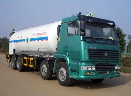 LNG Cryogenic Liquid Lorry Tanker China -TIC TRUCKS , www.truckinchina.com