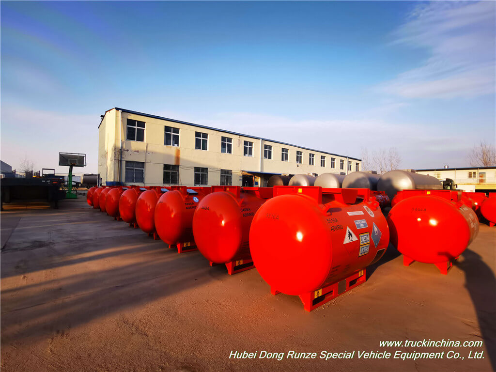 Tecnimont New order 10Units T21 TEAL Portable Tank Containers For Metal ...