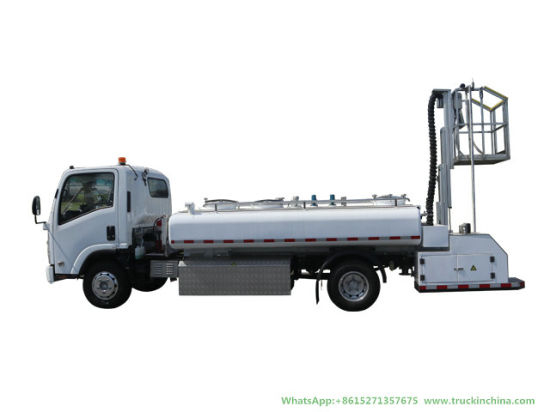 Isuzu Lavatory Service Truck Clean Water Tank 1400L Sewage Tank 2360L ...